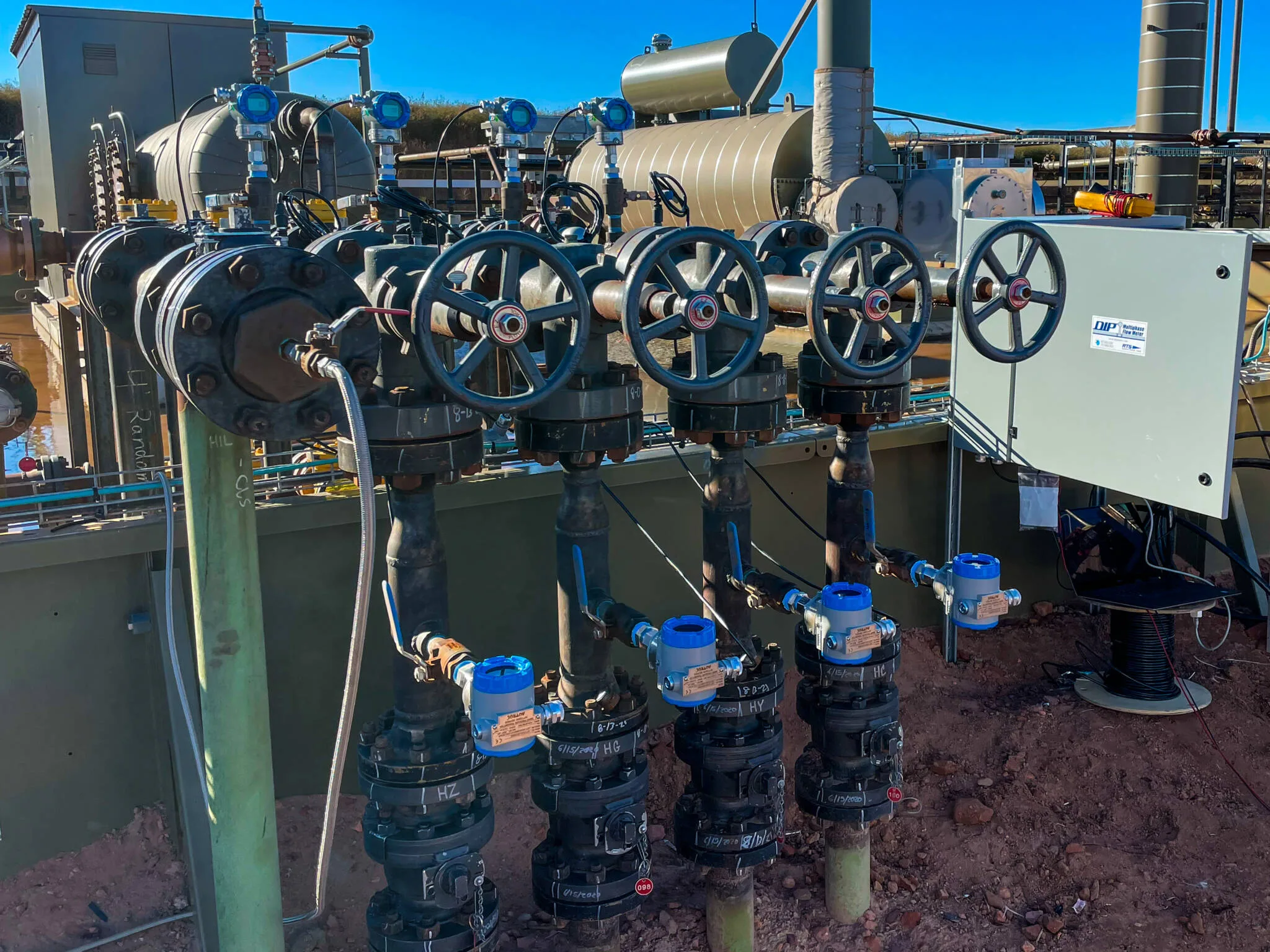 INTRODUCING - The DIP Multiphase Flow Meter - Advanced Vibroacoustic ...